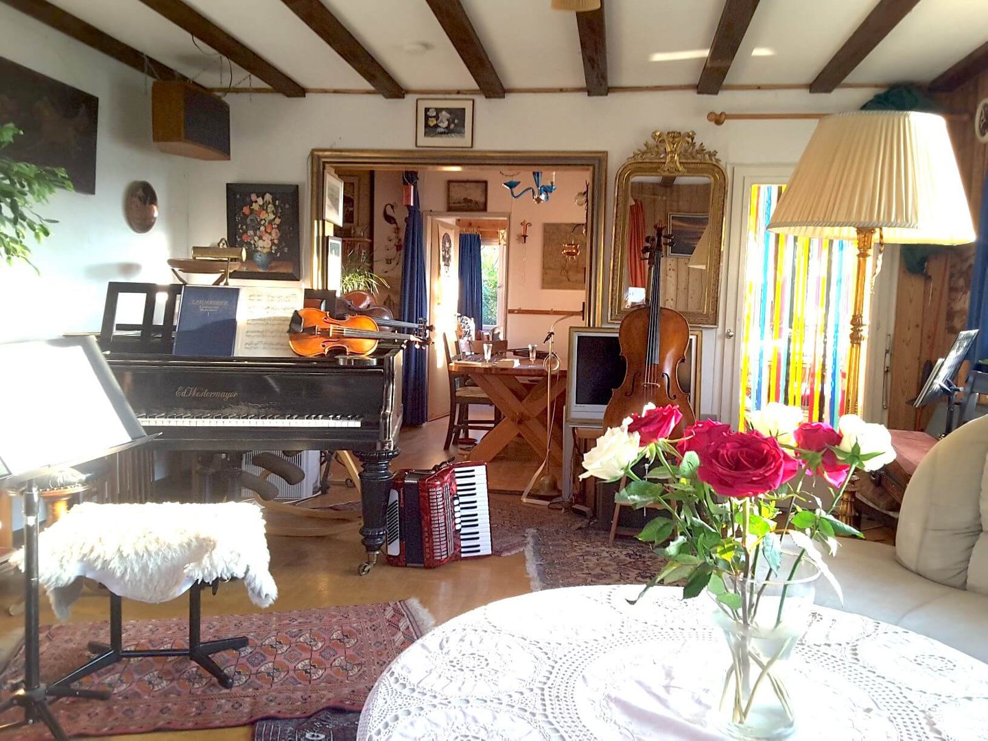 Grand Piano in black forest house | Music Traveler